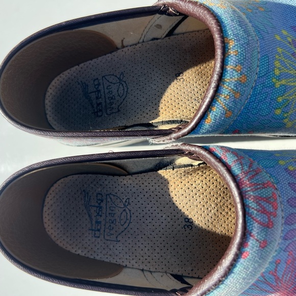 Dansko | Shoes | Dansko Woman Vegan Clogs Blue Floral Fabric Size 38 ...